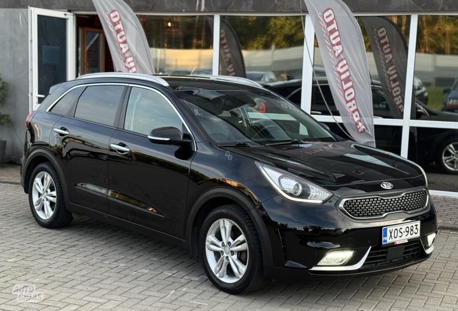 Melns Kia Niro 2018 Radviliškis, ar dzinēja tilpumu 1.60 L un nobraukumu 238 tūkst. km par 10650 €, foto 5 vietnē AUTOMOTO.COM.LV