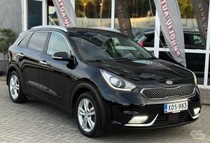 Melns Kia Niro 2018 Radviliškis, ar dzinēja tilpumu 1.60 L un nobraukumu 238 tūkst. km par 10650 €, foto 7 vietnē AUTOMOTO.COM.LV