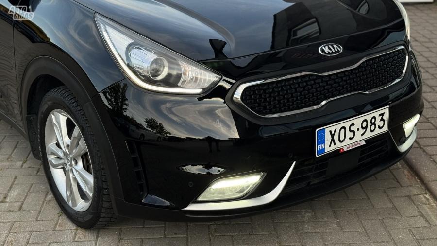 Melns Kia Niro 2018 Radviliškis, ar dzinēja tilpumu 1.60 L un nobraukumu 238 tūkst. km par 10650 €, foto 8 vietnē AUTOMOTO.COM.LV