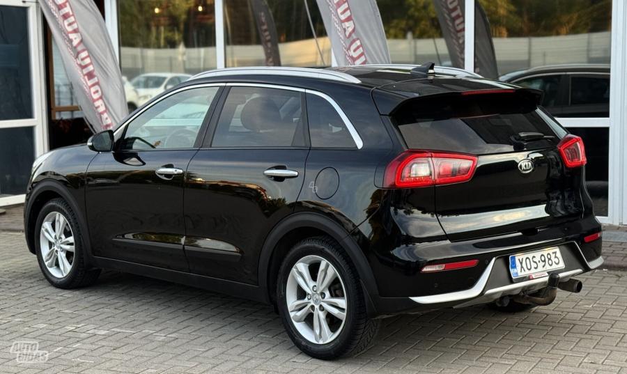 Melns Kia Niro 2018 Radviliškis, ar dzinēja tilpumu 1.60 L un nobraukumu 238 tūkst. km par 10650 €, foto 12 vietnē AUTOMOTO.COM.LV