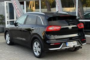 Melns Kia Niro 2018 Radviliškis, ar dzinēja tilpumu 1.60 L un nobraukumu 238 tūkst. km par 10650 €, foto 14 vietnē AUTOMOTO.COM.LV