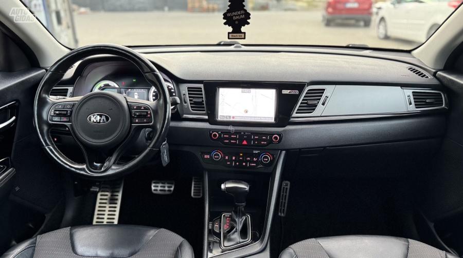 Melns Kia Niro 2018 Radviliškis, ar dzinēja tilpumu 1.60 L un nobraukumu 238 tūkst. km par 10650 €, foto 19 vietnē AUTOMOTO.COM.LV