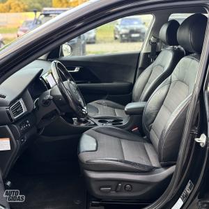 Melns Kia Niro 2018 Radviliškis, ar dzinēja tilpumu 1.60 L un nobraukumu 238 tūkst. km par 10650 €, foto 21 vietnē AUTOMOTO.COM.LV