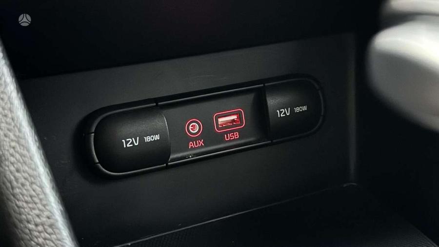 Черный Киа Niro 2018 в Радвилишкис, объемом двигателя 1.60 л и пробегом 238 тыс. км за 10650 €, фото 30 на AUTOMOTO.COM.LV