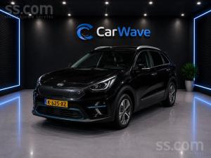 Melns Kia Niro 2021 Rīga, ar dzinēja tilpumu 1.60 L un nobraukumu 114 tūkst. km par 22900 €, foto  vietnē AUTOMOTO.COM.LV
