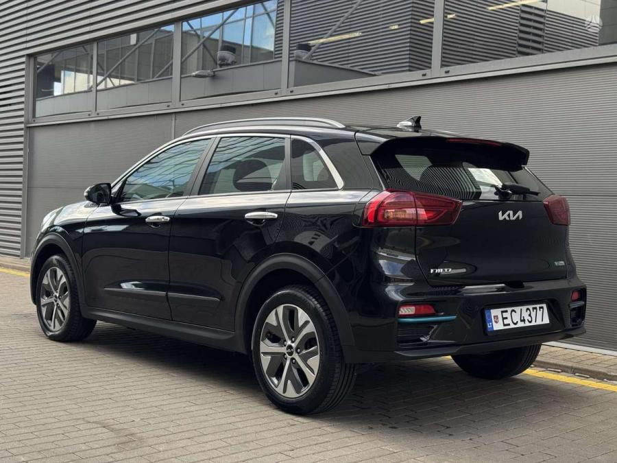 Melns Kia Niro 2021 Viļņa, ar dzinēja tilpumu 0.00 L un nobraukumu 55 tūkst. km par 16500 €, foto 5 vietnē AUTOMOTO.COM.LV