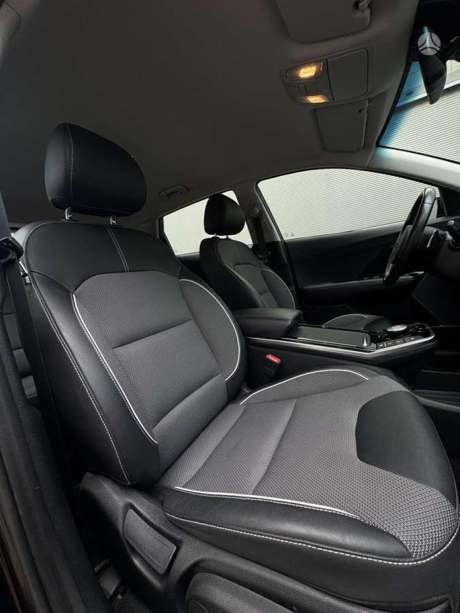 Melns Kia Niro 2021 Viļņa, ar dzinēja tilpumu 0.00 L un nobraukumu 55 tūkst. km par 16500 €, foto 18 vietnē AUTOMOTO.COM.LV