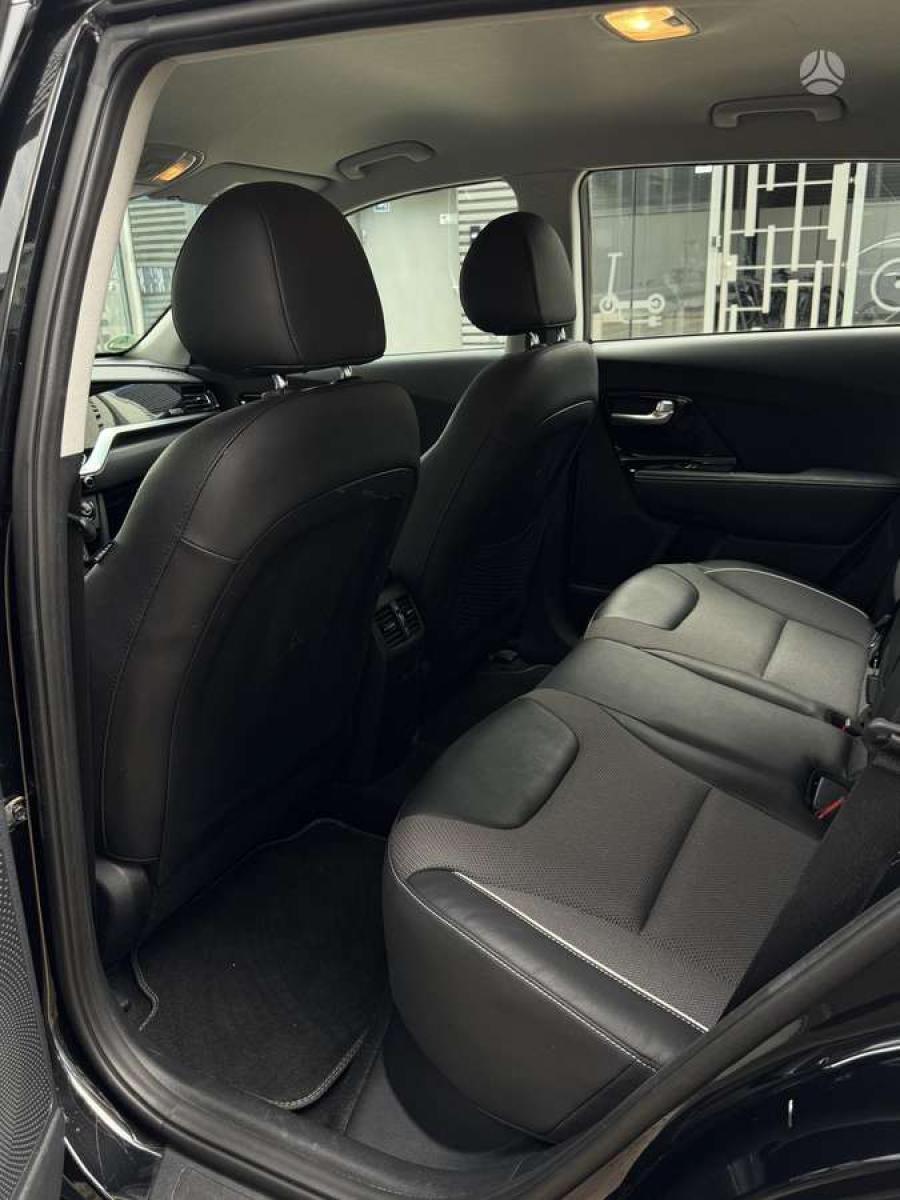 Melns Kia Niro 2021 Viļņa, ar dzinēja tilpumu 0.00 L un nobraukumu 55 tūkst. km par 16500 €, foto 19 vietnē AUTOMOTO.COM.LV