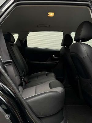 Melns Kia Niro 2021 Viļņa, ar dzinēja tilpumu 0.00 L un nobraukumu 55 tūkst. km par 16500 €, foto 20 vietnē AUTOMOTO.COM.LV