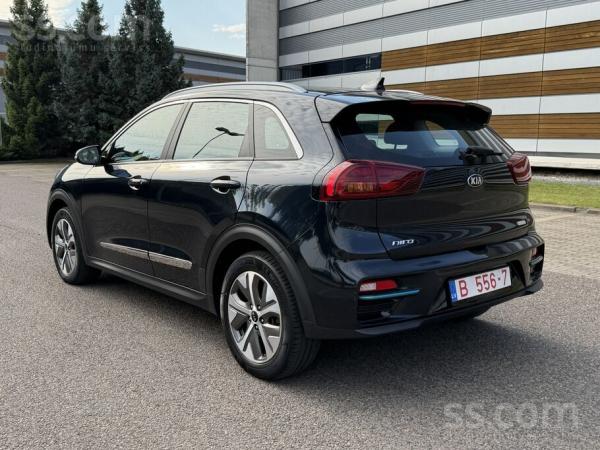 Melns Kia Niro 2022 Rīga, ar dzinēja tilpumu 0.00 L un nobraukumu 121 tūkst. km par 20500 €, foto 9 vietnē AUTOMOTO.COM.LV