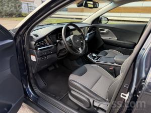Melns Kia Niro 2022 Rīga, ar dzinēja tilpumu 0.00 L un nobraukumu 121 tūkst. km par 20500 €, foto 11 vietnē AUTOMOTO.COM.LV