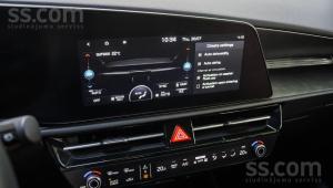 Melns Kia Niro 2023 Rīga, ar dzinēja tilpumu 1.60 L un nobraukumu 45 tūkst. km par 26950 €, foto 21 vietnē AUTOMOTO.COM.LV