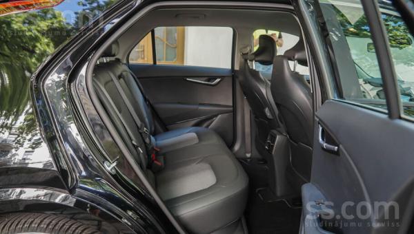 Melns Kia Niro 2023 Rīga, ar dzinēja tilpumu 1.60 L un nobraukumu 45 tūkst. km par 26950 €, foto 9 vietnē AUTOMOTO.COM.LV