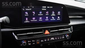 Black Kia Niro 2023 in Riga, with an engine capacity of 0.00 L and mileage of 108 thousand km for 26450 €, photo 21 on AUTOMOTO.COM.LV