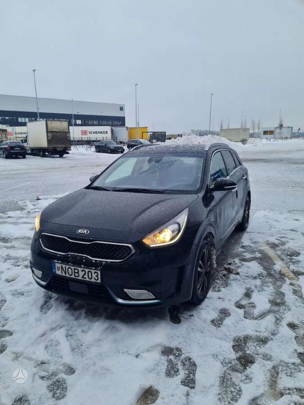 Melns Kia Niro 2019 Kauņa, ar dzinēja tilpumu 0.00 L un nobraukumu 223 tūkst. km par 13800 €, foto 5 vietnē AUTOMOTO.COM.LV
