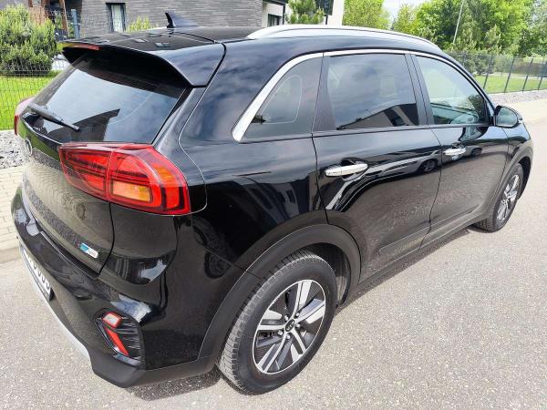 Melns Kia Niro 2021 Kauņa, ar dzinēja tilpumu 1.60 L un nobraukumu 250 tūkst. km par 11995 €, foto 6 vietnē AUTOMOTO.COM.LV