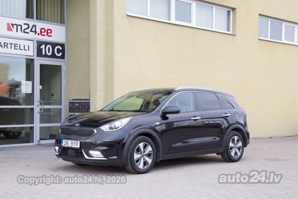 Melns Kia Niro 2017 Tallina, ar dzinēja tilpumu 1.60 L un nobraukumu 150 tūkst. km par 10490 €, foto 5 vietnē AUTOMOTO.COM.LV