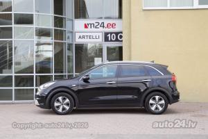Черный Киа Niro 2017 в Таллин, объемом двигателя 1.60 л и пробегом 150 тыс. км за 10490 €, фото 7 на AUTOMOTO.COM.LV