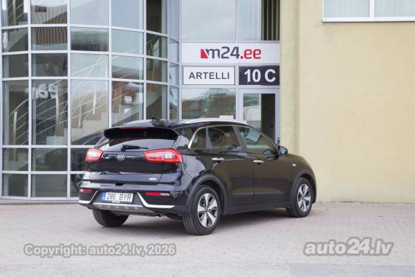 Melns Kia Niro 2017 Tallina, ar dzinēja tilpumu 1.60 L un nobraukumu 150 tūkst. km par 10490 €, foto 8 vietnē AUTOMOTO.COM.LV