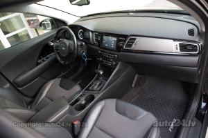 Черный Киа Niro 2017 в Таллин, объемом двигателя 1.60 л и пробегом 150 тыс. км за 10490 €, фото 12 на AUTOMOTO.COM.LV