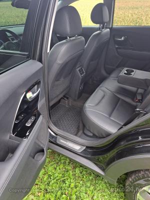 Melns Kia Niro 2018 Tartu, ar dzinēja tilpumu 1.60 L un nobraukumu 120 tūkst. km par 15990 €, foto 15 vietnē AUTOMOTO.COM.LV