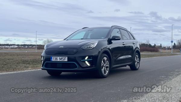Melns Kia Niro 2019 Tallina, ar dzinēja tilpumu 0.00 L un nobraukumu 191 tūkst. km par 17200 €, foto 4 vietnē AUTOMOTO.COM.LV