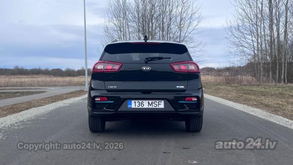 Melns Kia Niro 2019 Tallina, ar dzinēja tilpumu 0.00 L un nobraukumu 191 tūkst. km par 17200 €, foto 7 vietnē AUTOMOTO.COM.LV