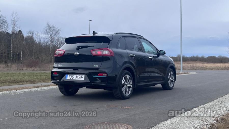 Melns Kia Niro 2019 Tallina, ar dzinēja tilpumu 0.00 L un nobraukumu 191 tūkst. km par 17200 €, foto 8 vietnē AUTOMOTO.COM.LV