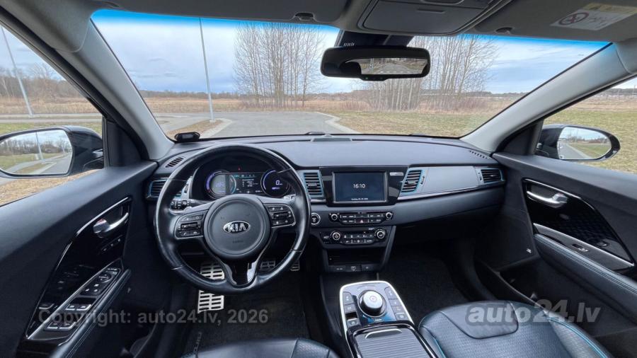 Melns Kia Niro 2019 Tallina, ar dzinēja tilpumu 0.00 L un nobraukumu 191 tūkst. km par 17200 €, foto 13 vietnē AUTOMOTO.COM.LV