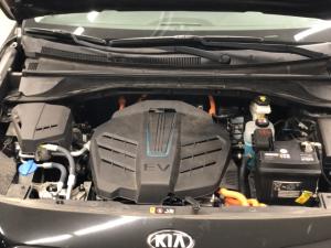 Melns Kia Niro 2020 Rīga, ar dzinēja tilpumu 0.00 L un nobraukumu 68 tūkst. km par 21900 €, foto 7 vietnē AUTOMOTO.COM.LV