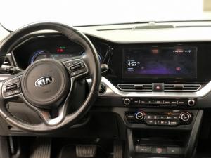 Melns Kia Niro 2020 Rīga, ar dzinēja tilpumu 0.00 L un nobraukumu 68 tūkst. km par 21900 €, foto 10 vietnē AUTOMOTO.COM.LV