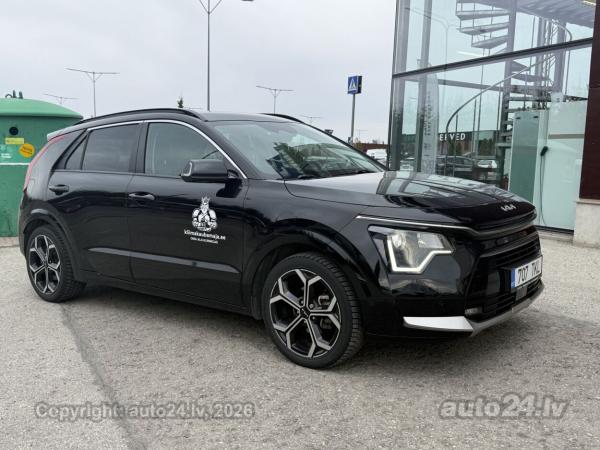 Melns Kia Niro 2023 Tallina, ar dzinēja tilpumu 1.60 L un nobraukumu 48 tūkst. km par 25707 €, foto 8 vietnē AUTOMOTO.COM.LV