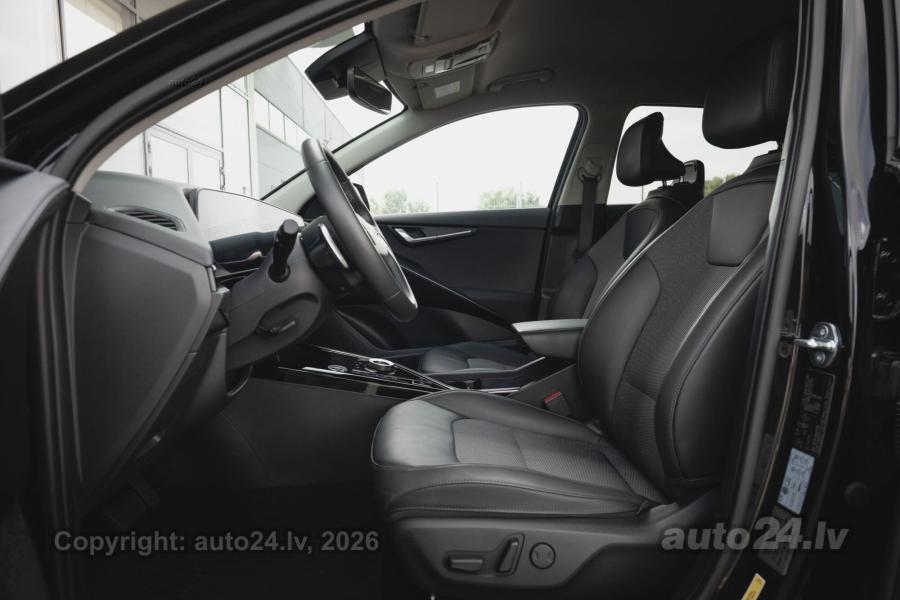 Black Kia Niro 2023 in Tartu, with an engine capacity of 1.80 L and mileage of 17 thousand km for 26900 €, photo 12 on AUTOMOTO.COM.LV