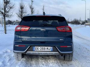 Blue Kia Niro 2017 in Vilnius, with an engine capacity of 1.59 L and mileage of 120 thousand km for 11850 €, photo 6 on AUTOMOTO.COM.LV
