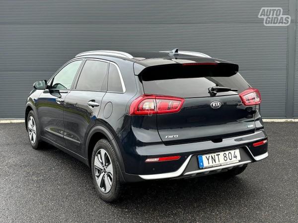 Blue Kia Niro 2018 in Kaunas, with an engine capacity of 0.00 L and mileage of 29 thousand km for 22248 €, photo 3 on AUTOMOTO.COM.LV