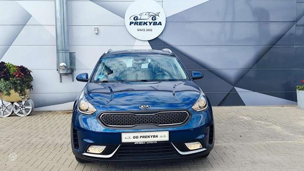 Blue Kia Niro 2018 in Kaunas, with an engine capacity of 1.60 L and mileage of 197 thousand km for 11950 €, photo 3 on AUTOMOTO.COM.LV