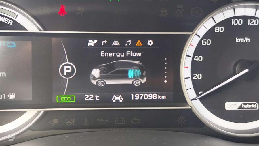 Blue Kia Niro 2018 in Kaunas, with an engine capacity of 1.60 L and mileage of 197 thousand km for 11950 €, photo 13 on AUTOMOTO.COM.LV