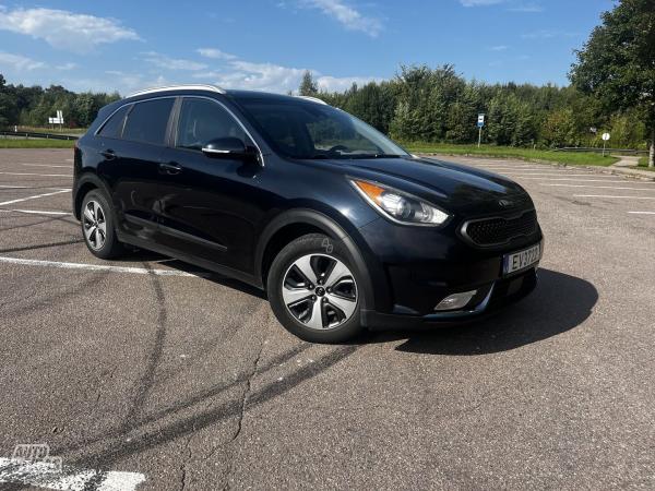 Zils Kia Niro 2018 Viļņa, ar dzinēja tilpumu 1.60 L un nobraukumu 140 tūkst. km par 13200 €, foto 9 vietnē AUTOMOTO.COM.LV