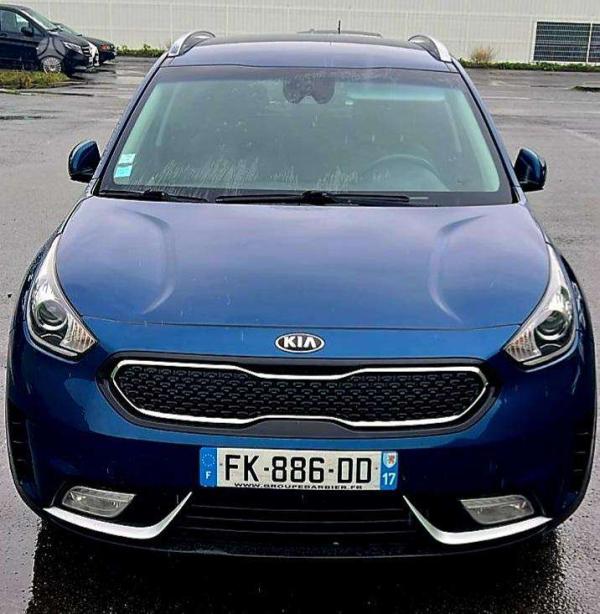Zils Kia Niro 2019 Tauragė, ar dzinēja tilpumu 1.59 L un nobraukumu 217 tūkst. km par 7800 €, foto 1 vietnē AUTOMOTO.COM.LV