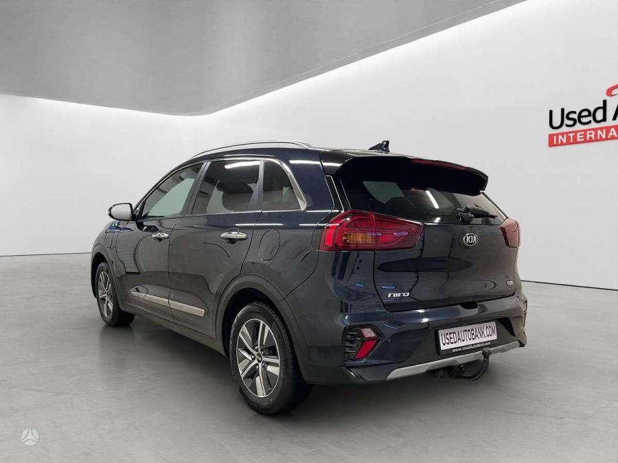 Blue Kia Niro 2020 in Marijampole, with an engine capacity of 1.58 L and mileage of 186 thousand km for 15004 €, photo 6 on AUTOMOTO.COM.LV
