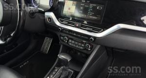 Zils Kia Niro 2020 Rīga, ar dzinēja tilpumu 1.60 L un nobraukumu 65 tūkst. km par 18500 €, foto 8 vietnē AUTOMOTO.COM.LV