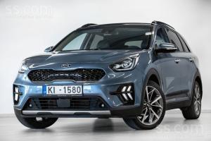 Синий Киа Niro 2020 в Тукумс, объемом двигателя 1.60 л и пробегом 0 тыс. км за 16770 €, фото  на AUTOMOTO.COM.LV