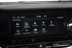 Синий Киа Niro 2020 в Тукумс, объемом двигателя 1.60 л и пробегом 0 тыс. км за 16770 €, фото 27 на AUTOMOTO.COM.LV