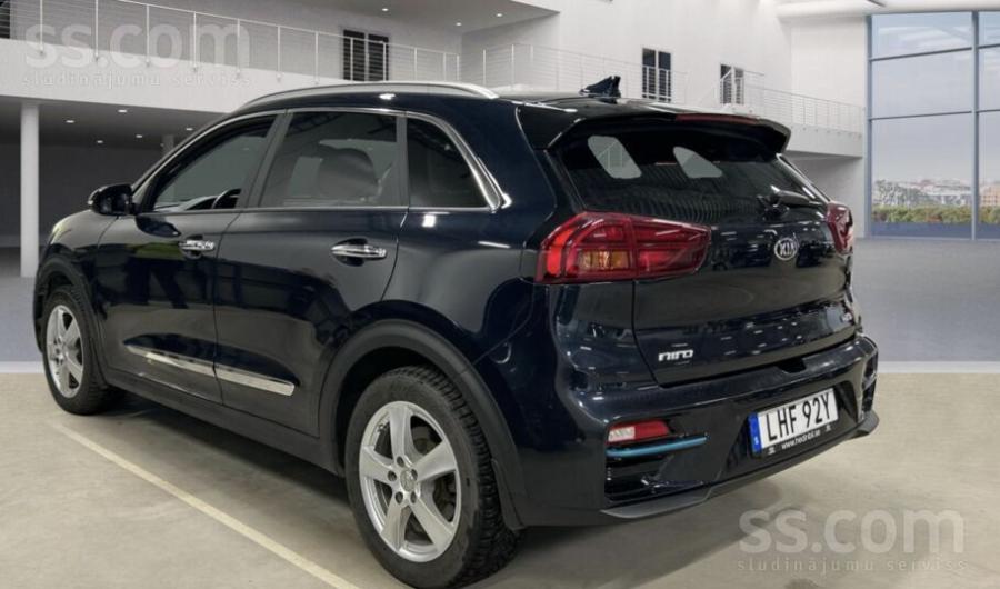 Zils Kia Niro 2021 Rīga, ar dzinēja tilpumu 0.00 L un nobraukumu 87 tūkst. km par 23200 €, foto 4 vietnē AUTOMOTO.COM.LV