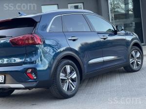 Zils Kia Niro 2021 Jūrmala, ar dzinēja tilpumu 1.60 L un nobraukumu 0 tūkst. km par 21850 €, foto 10 vietnē AUTOMOTO.COM.LV