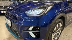 Blue Kia Niro 2021 in Riga, with an engine capacity of 1.60 L and mileage of 120 thousand km for 17900 €, photo 8 on AUTOMOTO.COM.LV