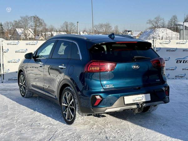 Blue Kia Niro 2021 in Vilnius, with an engine capacity of 1.59 L and mileage of 107 thousand km for 16999 €, photo 4 on AUTOMOTO.COM.LV