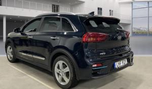 Blue Kia Niro 2021 in Riga, with an engine capacity of 0.00 L and mileage of 87 thousand km for 19900 €, photo 9 on AUTOMOTO.COM.LV