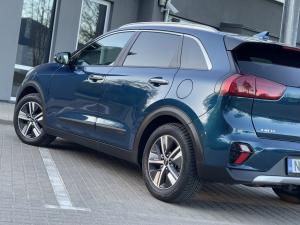 Синий Киа Niro 2021 в Рига, объемом двигателя 1.60 л и пробегом 97 тыс. км за 22500 €, фото 17 на AUTOMOTO.COM.LV