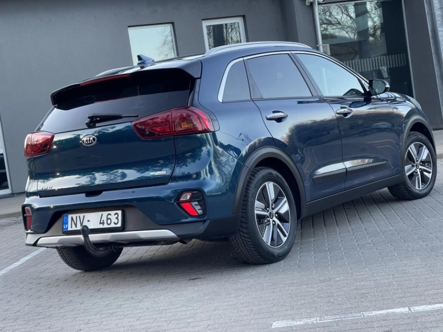 Синий Киа Niro 2021 в Рига, объемом двигателя 1.60 л и пробегом 97 тыс. км за 22500 €, фото 23 на AUTOMOTO.COM.LV